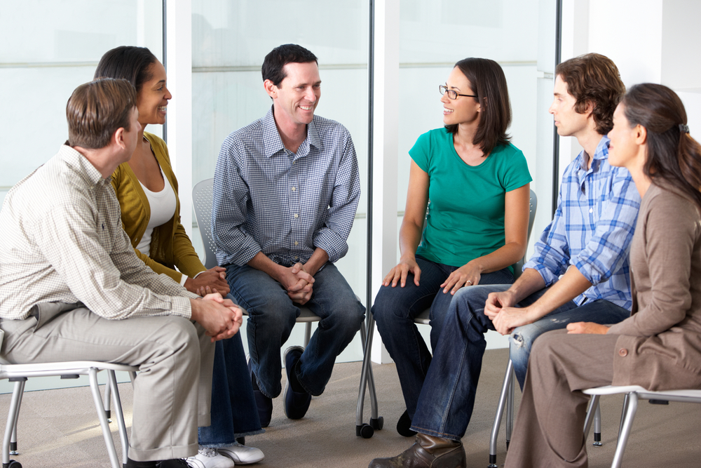The Pros and Cons of Using Online Support Groups for Addiction, Grief ...